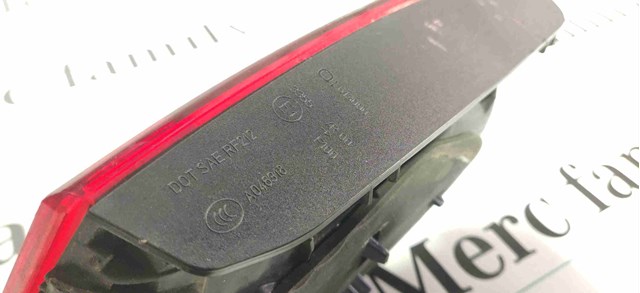 A2129061003 Mercedes фонарь задний правый внутренний