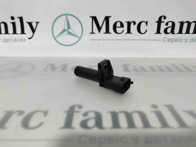 A2769051200 Mercedes датчик положения (оборотов коленвала)