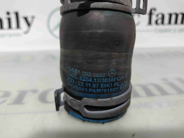 Шланг (патрубок) термостата на Mercedes Sprinter (906)