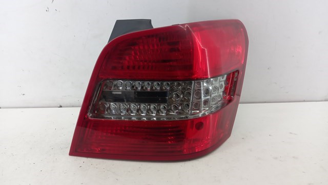 A2048202664 Mercedes автозапчастина