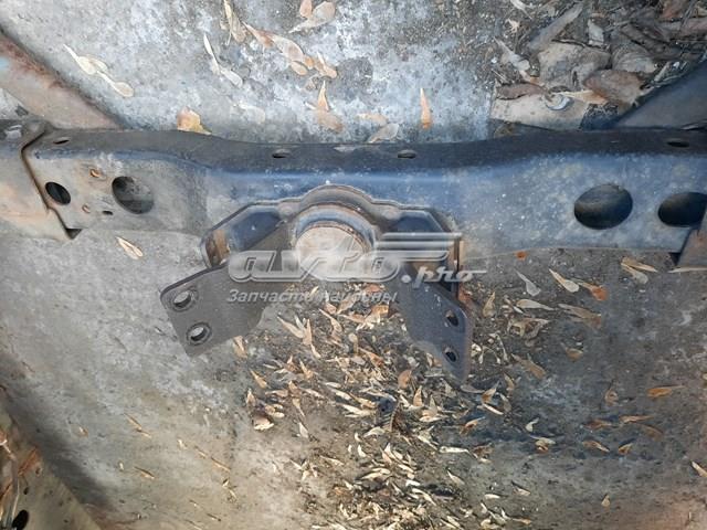 1237131050 Toyota подушка трансмиссии (опора коробки передач)
