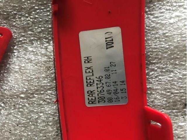 30763346 Volvo рефлектор бампера правий, s40/v50 04