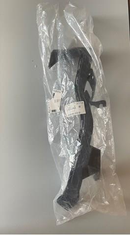 57707FJ001 Subaru Кронштейн бампера переднего внешний правый