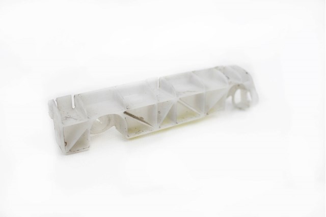 Кронштейн бампера заднего левый на Mitsubishi Outlander XL внедорожник ...