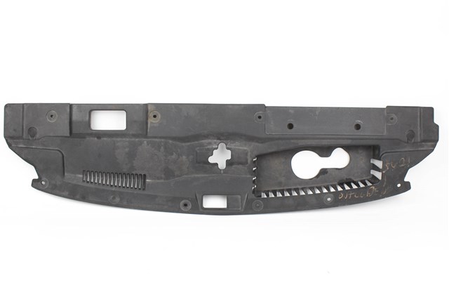 7450A753 Mitsubishi диффузор радиатора охлаждения верхний