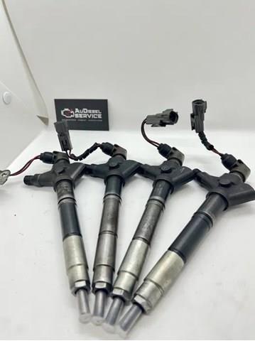 2367026011 Denso Форсунка впрыска топлива