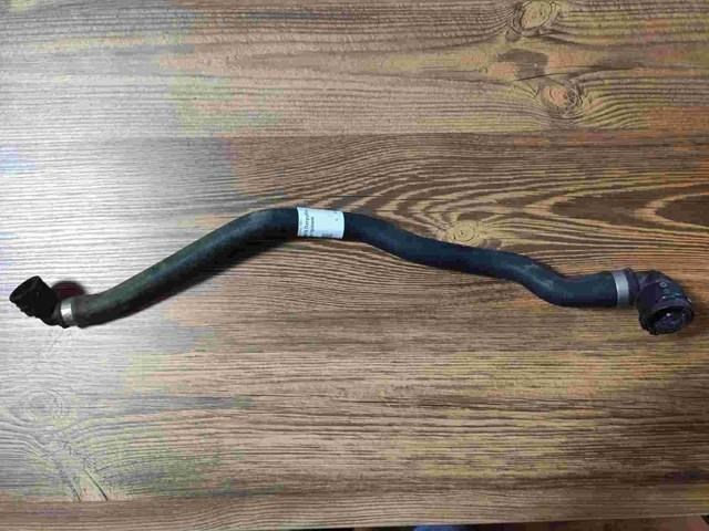 17127624676 BMW Шланг расширительного бачка нижний