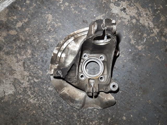 31216876645 BMW цапфа (поворотный кулак передний левый)