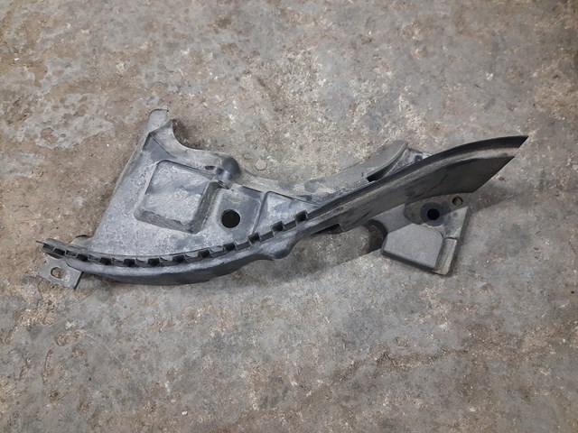 51767329402 BMW сравнить цены на Автопро