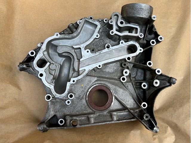 A2760150100 Mercedes передняя крышка состояние идеал