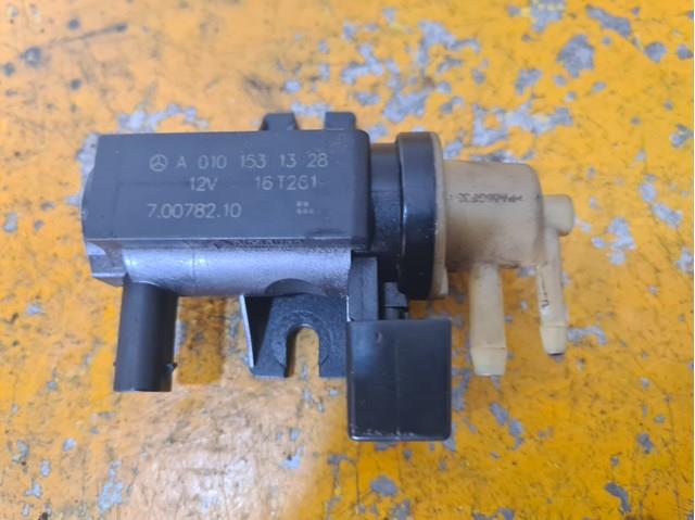 Клапан соленоид регулирования заслонки EGR на Mercedes GLC (X253)