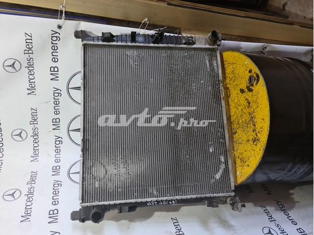 A0995001303 Mercedes радиатор охлаждения двигателя