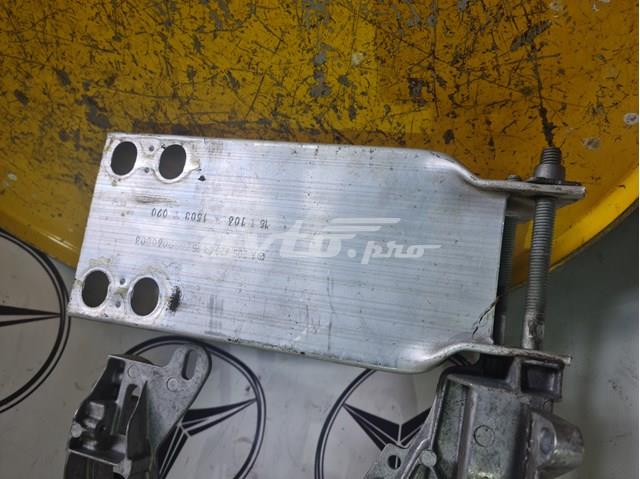 A2056200495 Mercedes | Кронштейн усилителя переднего бампера A 205 620 ...