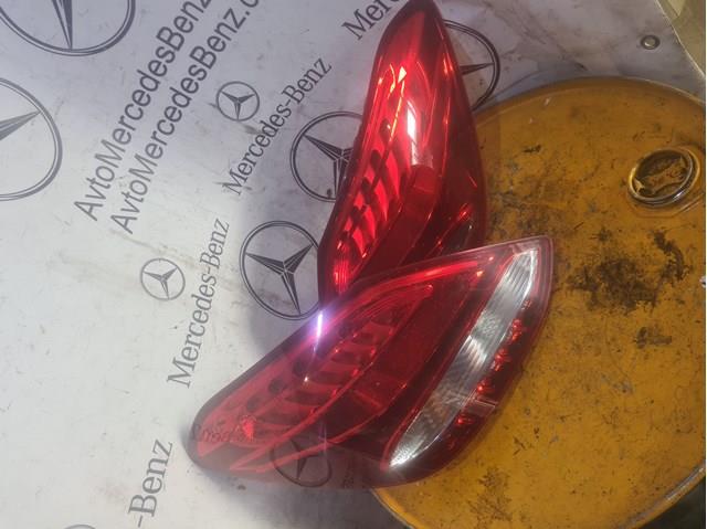 A2059061902 Mercedes фонарь задний правый