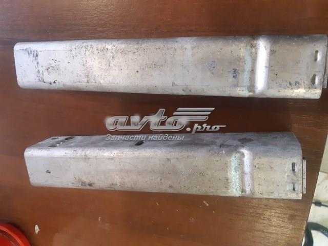 A2136200400 Mercedes частина рами енергопоглинаюча