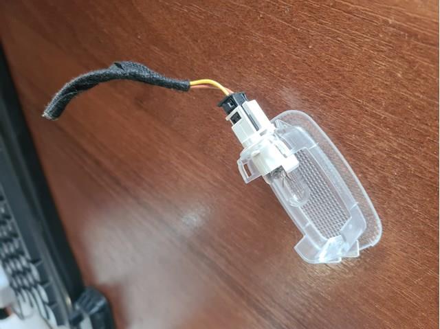 A2218250382 Mercedes патрон лампы накаливания