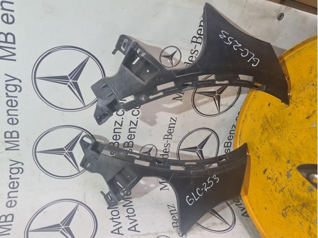 A2538850765 Mercedes кронштейн бамперу
