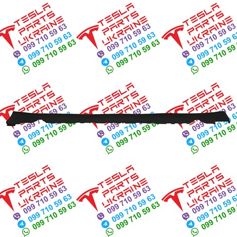 Накладка (молдинг) порога наружная правая для Tesla Model 3 5YJ3 седан ...