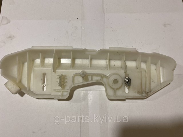 52 Ford кронштейн бампера