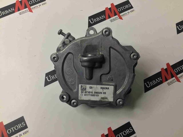 A1771800101 Mercedes unterdruckpumpe (спецвикуп)