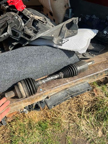 A2123300200 Mercedes полуось (привод передняя левая)