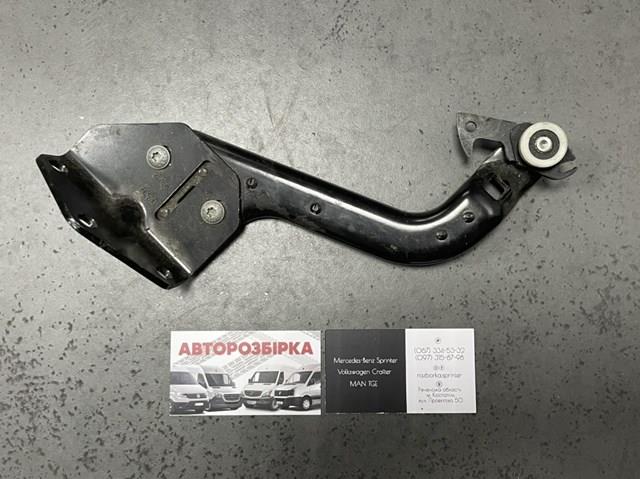 A9077604100 Mercedes сравнить цены на Автопро