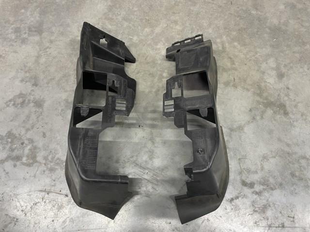 9078802400 Mercedes консоль крiплення бампера