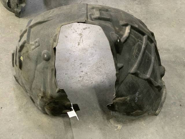 8W6821172C VAG подкрылок крыла переднего правый