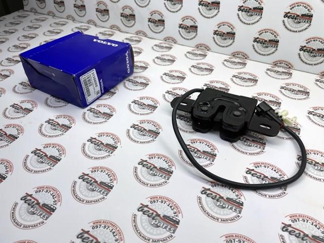 31356005 Volvo замок капоту правий xc60