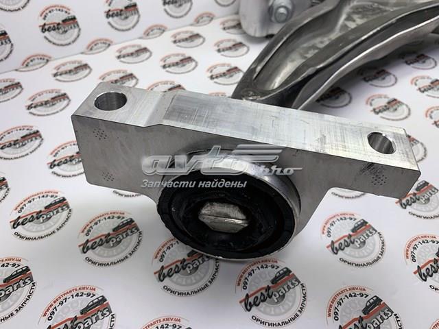 32246811 Volvo рычаг передней подвески нижний левый