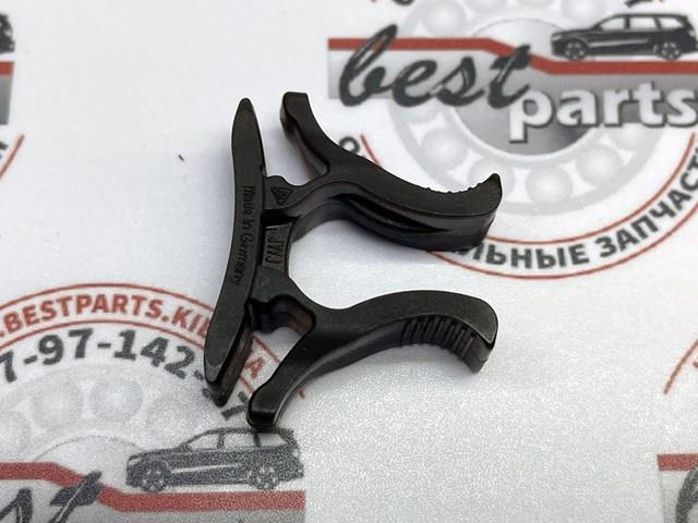 94610725300 Porsche оригинал новое