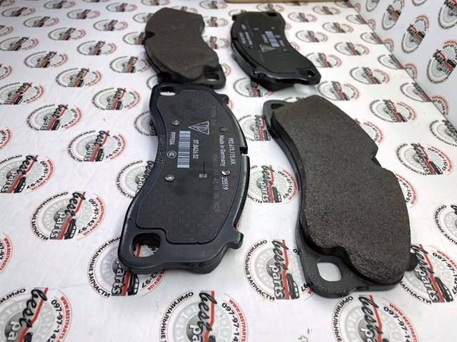 992698151H Porsche передние тормозные колодки