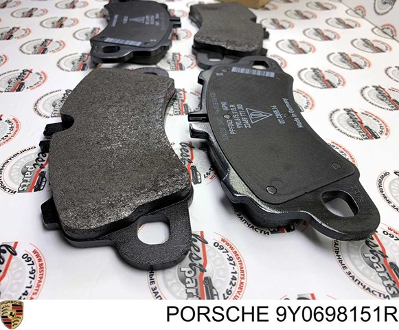 9Y0698151R Porsche передние тормозные колодки