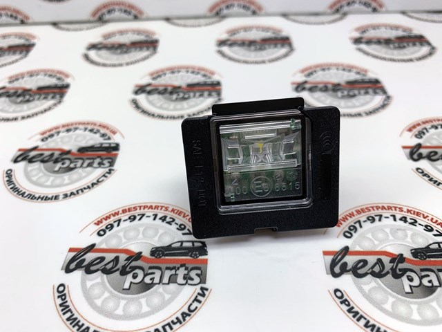 A0999068400 Mercedes | Фонарь подсветки заднего номерного знака A 099 ...