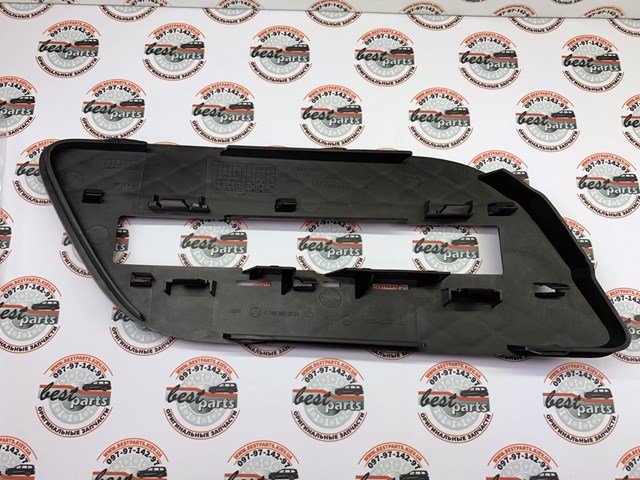 A1668842222 Mercedes автозапчастина