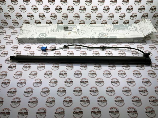 A1678901000 Mercedes | Амортизатор крышки багажника (двери 3/5-й задней ...