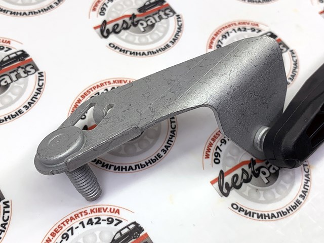 A2223200889 Mercedes тяга