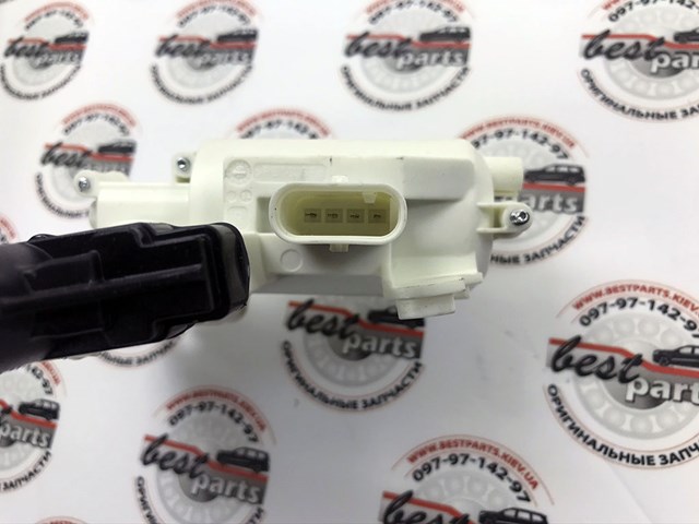 A2227601400 Mercedes деталь