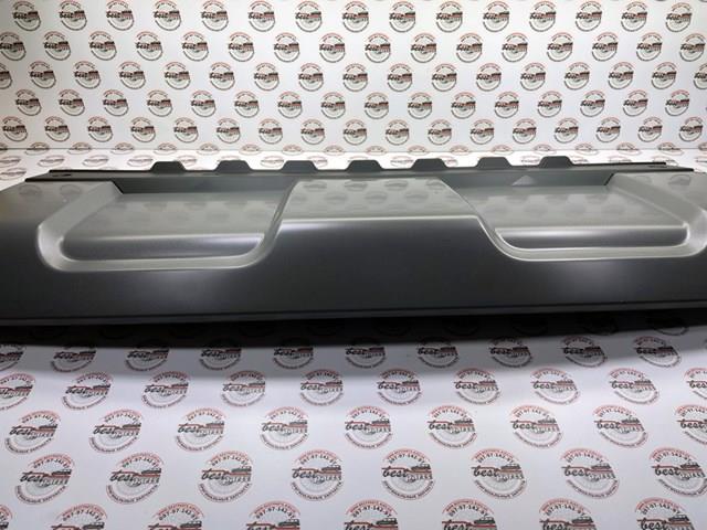 LR095428 Land Rover заглушка