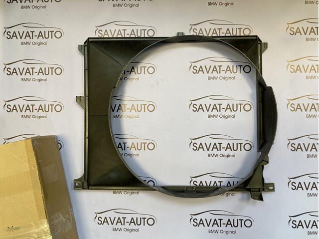 17111712686 BMW диффузор радиатора охлаждения