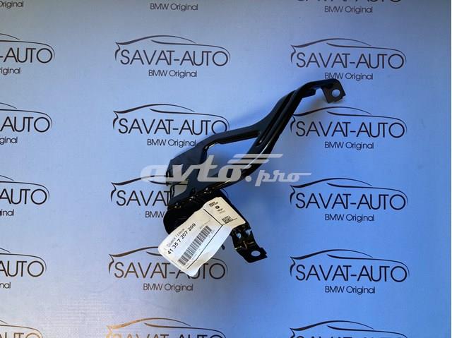 PBM80005L KSP кронштейн крепления крыла переднего левого верхний