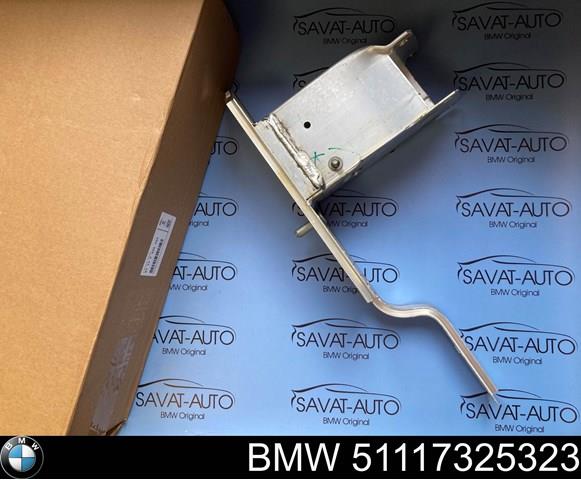 51117325323 BMW кронштейн бампера переднего левый