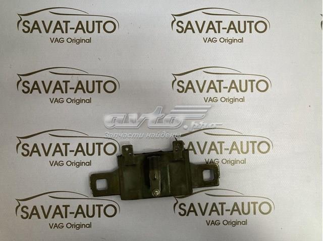 80A827507A VAG петля-зацеп (ответная часть замка двери задней (багажной