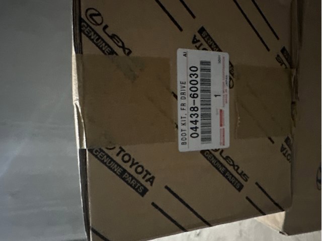 0443860030 Toyota пыльник шруса передней полуоси наружный