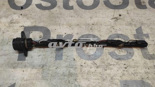 038971803 VAG кронштейн електропроводки