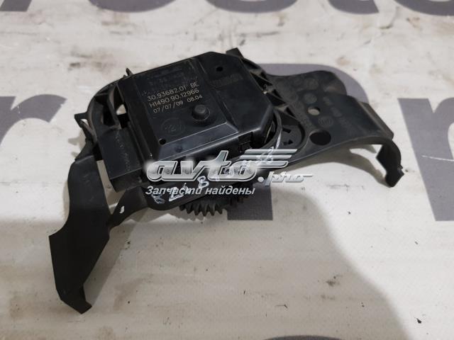 8Z1819453B VAG мотор заслонки рециркуляции воздуха