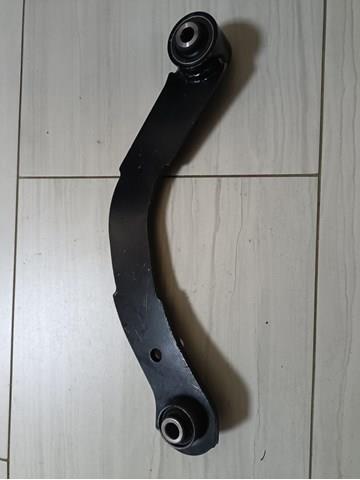 5105271AC Chrysler рычаг задней подвески верхний левый/правый