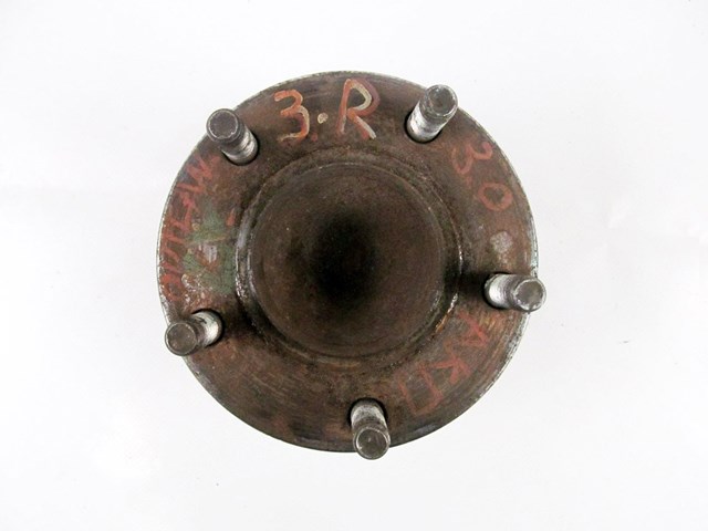 3785A018 Mitsubishi задняя ступица