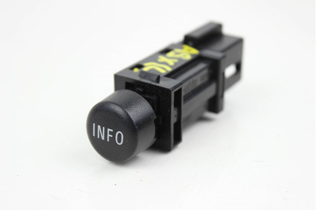 8610A005 Mitsubishi кнопки управления переключатель info