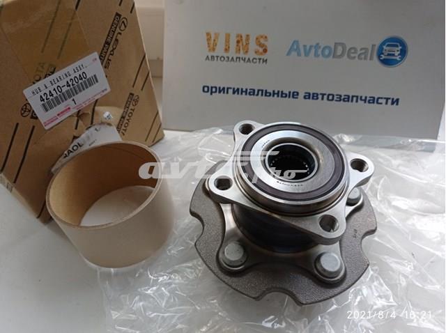 4241042040 Toyota задняя ступица